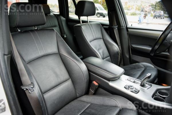 White BMW X3 2012 in Riga, with an engine capacity of 3.00 L and mileage of 252 thousand km for 11500 €, photo 8 on AUTOMOTO.COM.LV