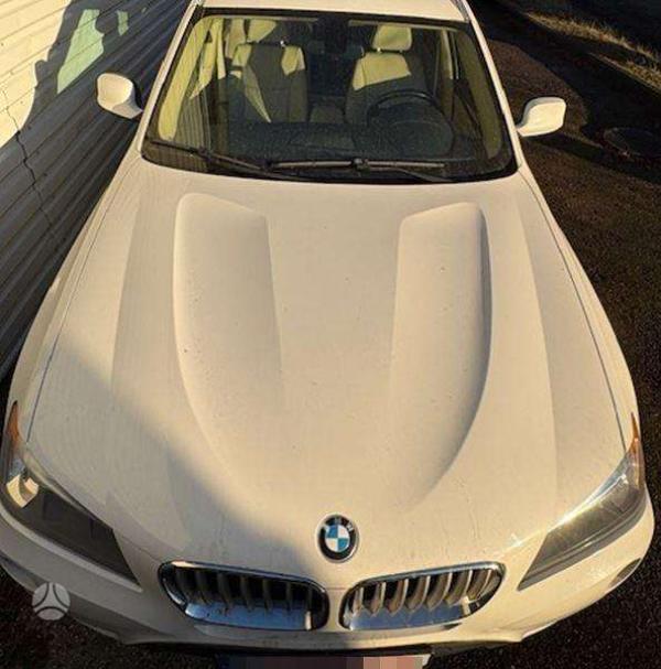 White BMW X3 2013 in Panevezys, with an engine capacity of 2.00 L and mileage of 194 thousand km for 5990 €, photo 6 on AUTOMOTO.COM.LV