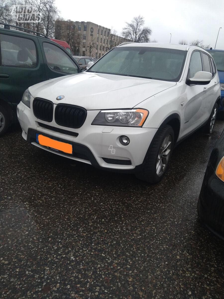 Balts BMW X3 2013 Viļņa, ar dzinēja tilpumu 2.00 L un nobraukumu 144 tūkst. km par 4899 €, foto 1 vietnē AUTOMOTO.COM.LV