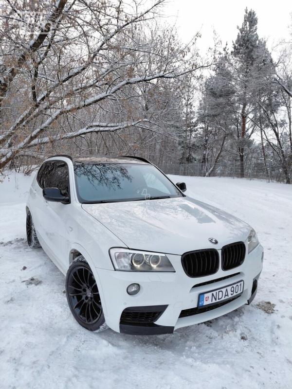 White BMW X3 2013 in Vilnius, with an engine capacity of 3.00 L and mileage of 300 thousand km for 12000 €, photo 1 on AUTOMOTO.COM.LV