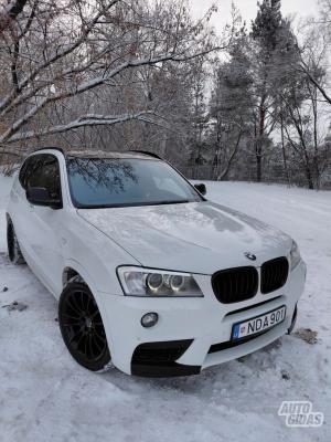 Balts BMW X3 2013 Viļņa, ar dzinēja tilpumu 3.00 L un nobraukumu 300 tūkst. km par 12000 €, foto 4 vietnē AUTOMOTO.COM.LV