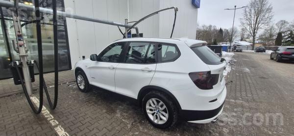 Balts BMW X3 2013 Rīga, ar dzinēja tilpumu 2.00 L un nobraukumu 384 tūkst. km par 11000 €, foto 9 vietnē AUTOMOTO.COM.LV