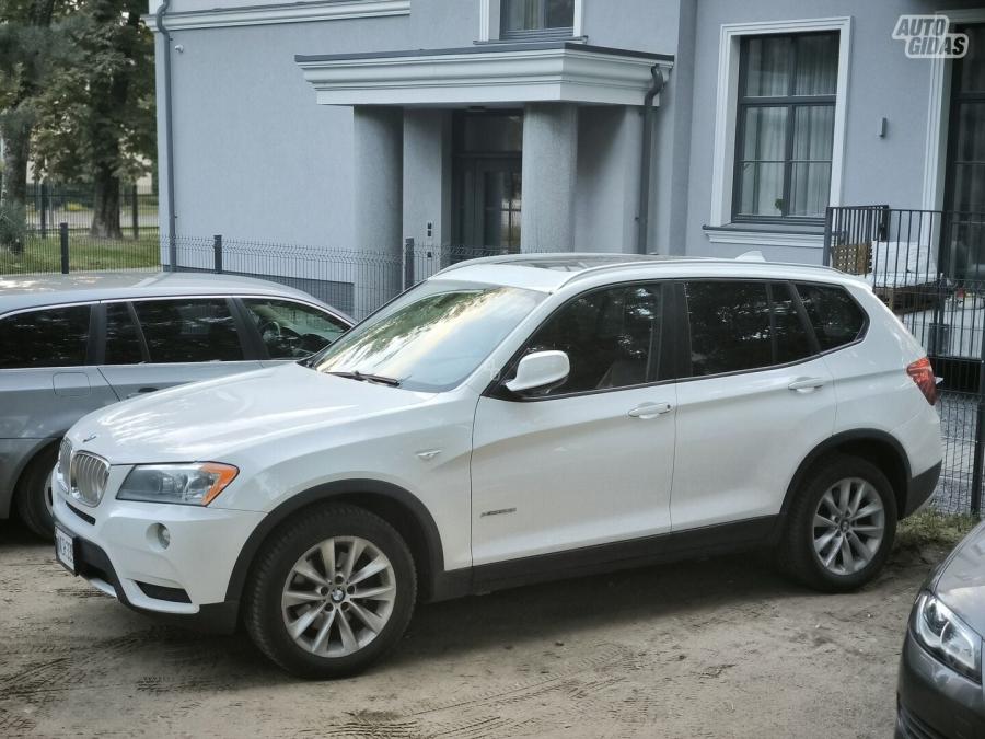 Balts BMW X3 2013 Kauņa, ar dzinēja tilpumu 2.00 L un nobraukumu 198 tūkst. km par 11000 €, foto 1 vietnē AUTOMOTO.COM.LV