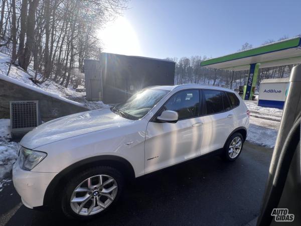 White BMW X3 2013 in Kaunas, with an engine capacity of 3.00 L and mileage of 312 thousand km for 9600 €, photo 8 on AUTOMOTO.COM.LV