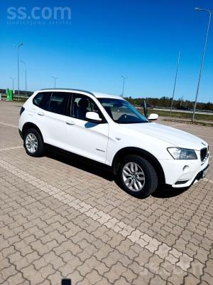 Balts BMW X3 2013 Rīga, ar dzinēja tilpumu 2.00 L un nobraukumu 384 tūkst. km par 8800 €, foto  vietnē AUTOMOTO.COM.LV