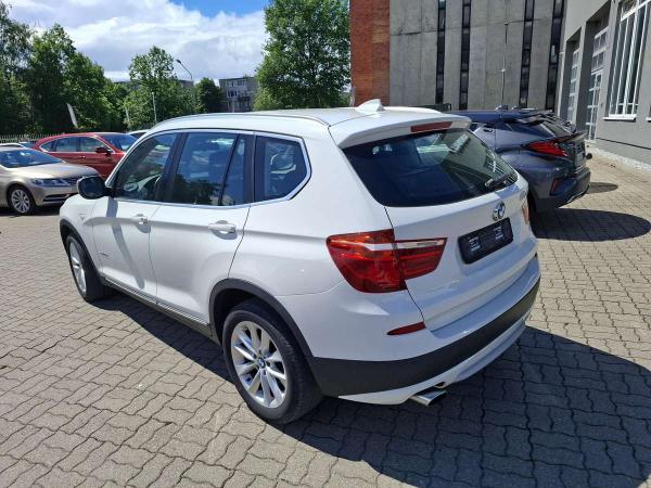 Balts BMW X3 2013 Kauņa, ar dzinēja tilpumu 2.00 L un nobraukumu 254 tūkst. km par 8400 €, foto 6 vietnē AUTOMOTO.COM.LV