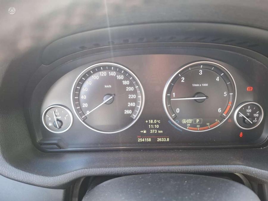 White BMW X3 2013 in Kaunas, with an engine capacity of 2.00 L and mileage of 254 thousand km for 8400 €, photo 9 on AUTOMOTO.COM.LV