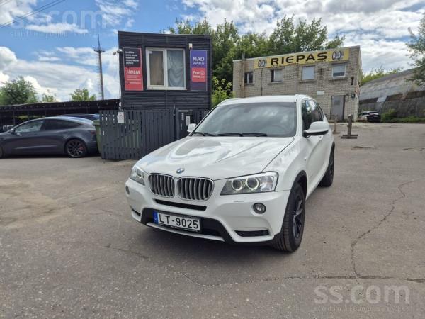 Balts BMW X3 2013 Rīga, ar dzinēja tilpumu 2.00 L un nobraukumu 309 tūkst. km par 8490 €, foto 1 vietnē AUTOMOTO.COM.LV