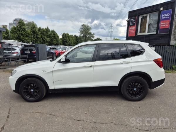 Balts BMW X3 2013 Rīga, ar dzinēja tilpumu 2.00 L un nobraukumu 309 tūkst. km par 8490 €, foto 9 vietnē AUTOMOTO.COM.LV