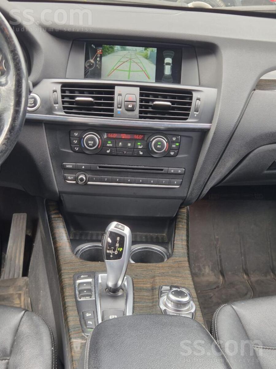 Balts BMW X3 2013 Rīga, ar dzinēja tilpumu 2.00 L un nobraukumu 309 tūkst. km par 8490 €, foto 14 vietnē AUTOMOTO.COM.LV