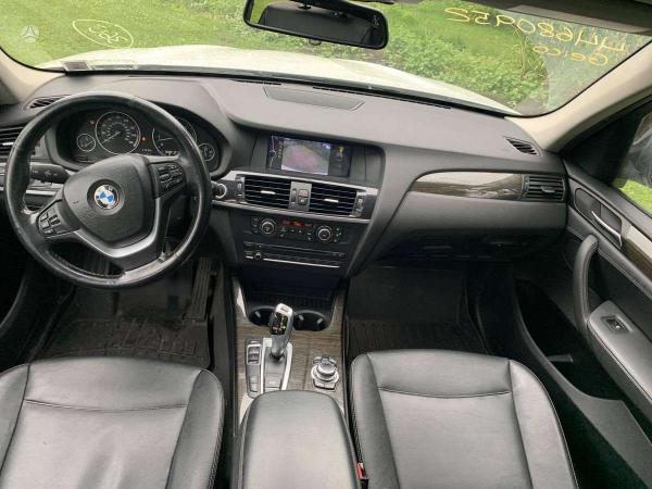 White BMW X3 2013 in Kaisiadorys, with an engine capacity of 2.98 L and mileage of 276 thousand km for 4600 €, photo 9 on AUTOMOTO.COM.LV
