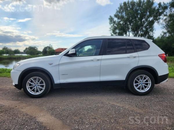 White BMW X3 2013 in Riga, with an engine capacity of 2.00 L and mileage of 150 thousand km for 4100 €, photo 6 on AUTOMOTO.COM.LV