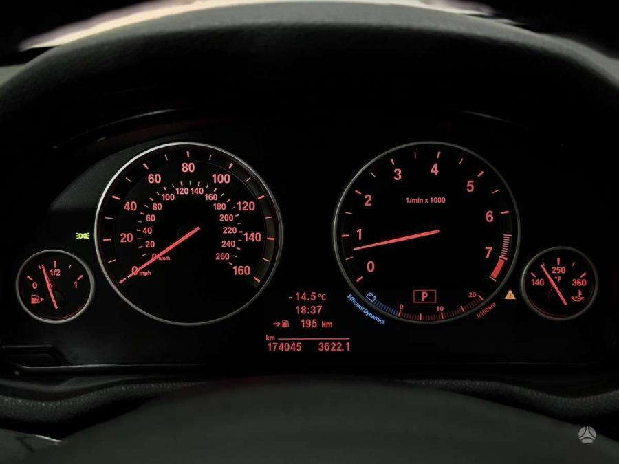 White BMW X3 2013 in Vilnius, with an engine capacity of 2.00 L and mileage of 174 thousand km for 8400 €, photo 31 on AUTOMOTO.COM.LV