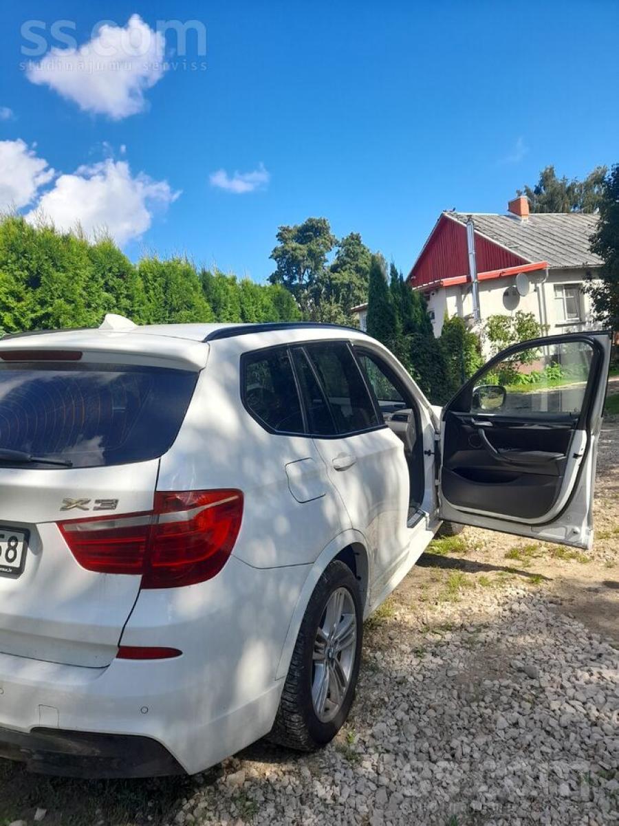White BMW X3 2013 in Riga, with an engine capacity of 2.00 L and mileage of 385 thousand km for 11100 €, photo 3 on AUTOMOTO.COM.LV