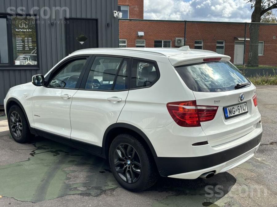 Balts BMW X3 2013 Rīga, ar dzinēja tilpumu 2.00 L un nobraukumu 385 tūkst. km par 8390 €, foto 6 vietnē AUTOMOTO.COM.LV