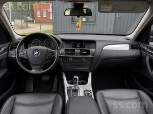 Balts BMW X3 2013 Rīga, ar dzinēja tilpumu 2.00 L un nobraukumu 385 tūkst. km par 8390 €, foto 13 vietnē AUTOMOTO.COM.LV