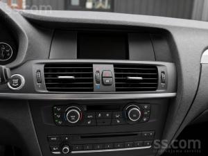 Balts BMW X3 2013 Rīga, ar dzinēja tilpumu 2.00 L un nobraukumu 385 tūkst. km par 8390 €, foto 19 vietnē AUTOMOTO.COM.LV
