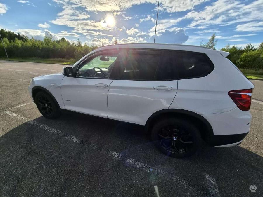 Balts BMW X3 2013 Viļņa, ar dzinēja tilpumu 2.98 L un nobraukumu 276 tūkst. km par 6550 €, foto 5 vietnē AUTOMOTO.COM.LV