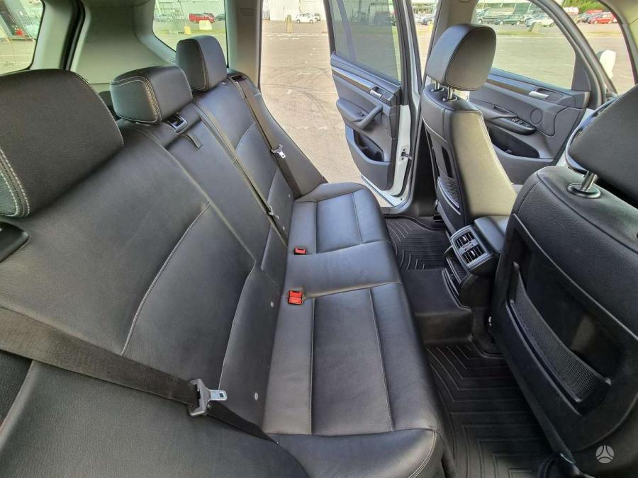 Balts BMW X3 2013 Viļņa, ar dzinēja tilpumu 2.98 L un nobraukumu 276 tūkst. km par 6550 €, foto 24 vietnē AUTOMOTO.COM.LV