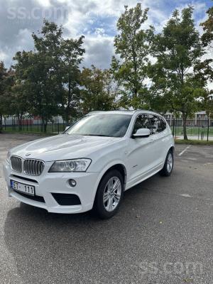 Balts BMW X3 2013 Limbaži, ar dzinēja tilpumu 3.00 L un nobraukumu 293 tūkst. km par 12150 €, foto 3 vietnē AUTOMOTO.COM.LV