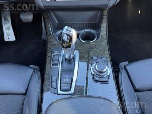 White BMW X3 2013 in Riga, with an engine capacity of 2.00 L and mileage of 230 thousand km for 11450 €, photo 14 on AUTOMOTO.COM.LV