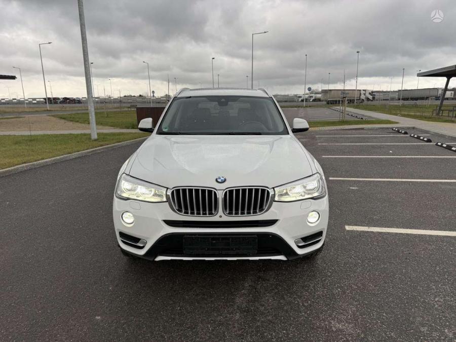 White BMW X3 2014 in Marijampole, with an engine capacity of 2.99 L and mileage of 240 thousand km for 14200 €, photo 7 on AUTOMOTO.COM.LV