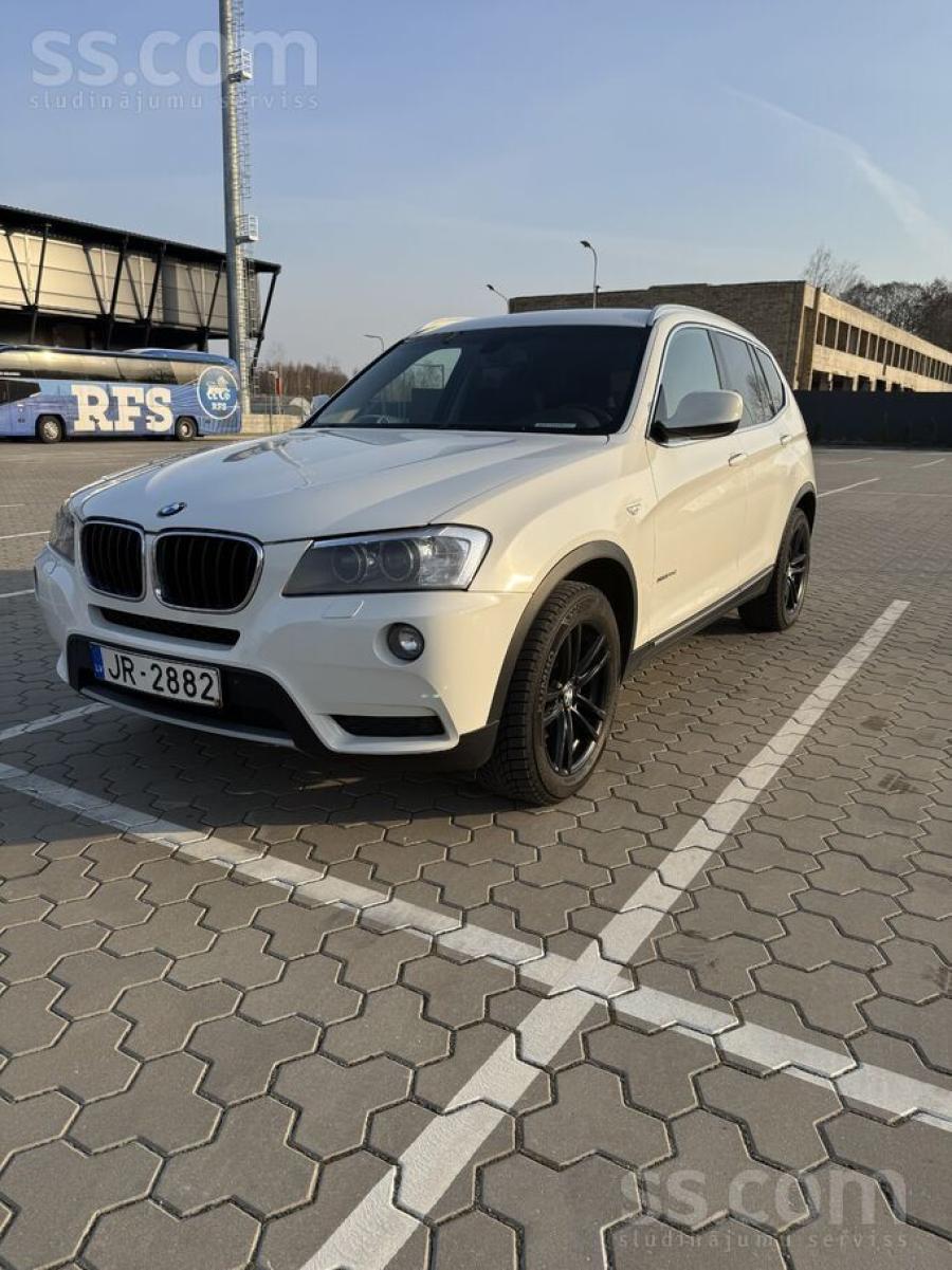 Balts BMW X3 2014 Rīga, ar dzinēja tilpumu 2.00 L un nobraukumu 272 tūkst. km par 10300 €, foto 2 vietnē AUTOMOTO.COM.LV