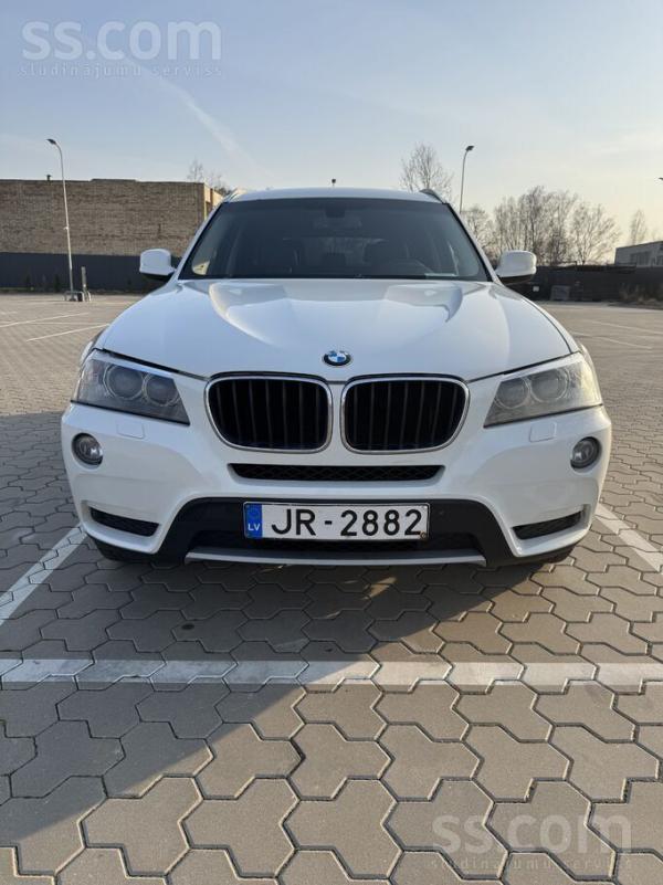 Balts BMW X3 2014 Rīga, ar dzinēja tilpumu 2.00 L un nobraukumu 272 tūkst. km par 10300 €, foto 5 vietnē AUTOMOTO.COM.LV