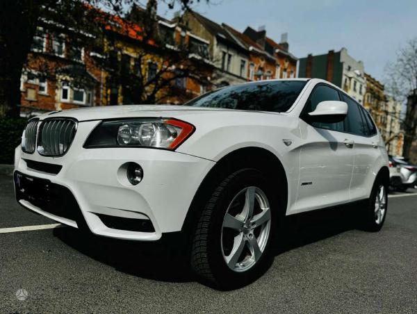 White BMW X3 2014 in Vilnius, with an engine capacity of 2.00 L and mileage of 170 thousand km for 10500 €, photo 3 on AUTOMOTO.COM.LV