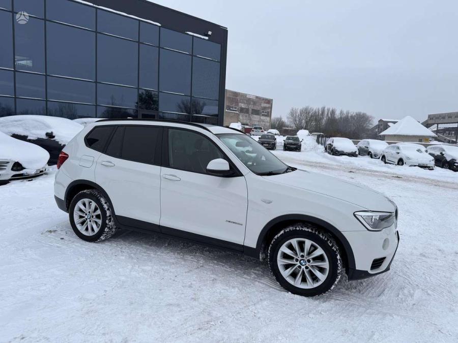 Balts BMW X3 2014 Telšiai, ar dzinēja tilpumu 2.00 L un nobraukumu 261 tūkst. km par 11300 €, foto 8 vietnē AUTOMOTO.COM.LV