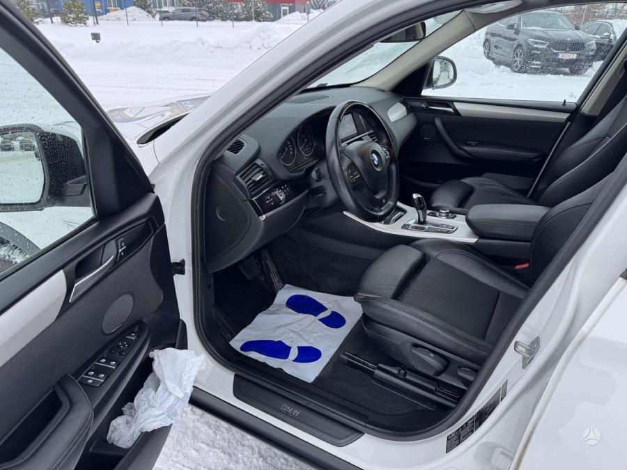 Balts BMW X3 2014 Telšiai, ar dzinēja tilpumu 2.00 L un nobraukumu 261 tūkst. km par 11300 €, foto 12 vietnē AUTOMOTO.COM.LV