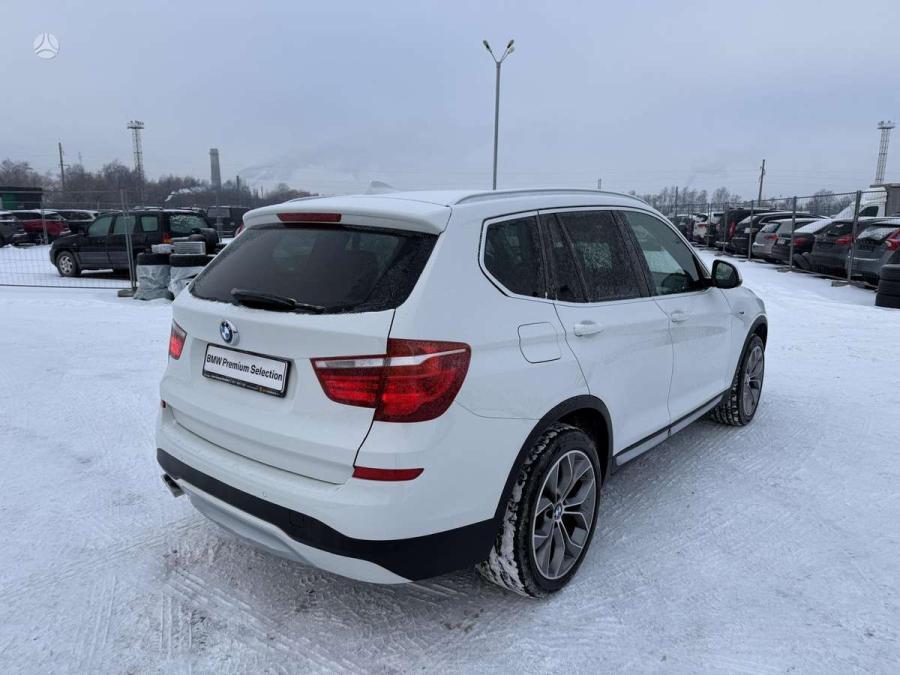 White BMW X3 2014 in Marijampole, with an engine capacity of 2.99 L and mileage of 240 thousand km for 13900 €, photo 7 on AUTOMOTO.COM.LV