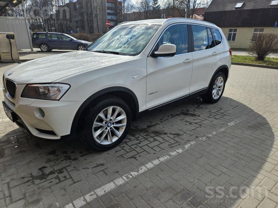Balts BMW X3 2014 Jelgava, ar dzinēja tilpumu 2.00 L un nobraukumu 201 tūkst. km par 11000 €, foto 1 vietnē AUTOMOTO.COM.LV