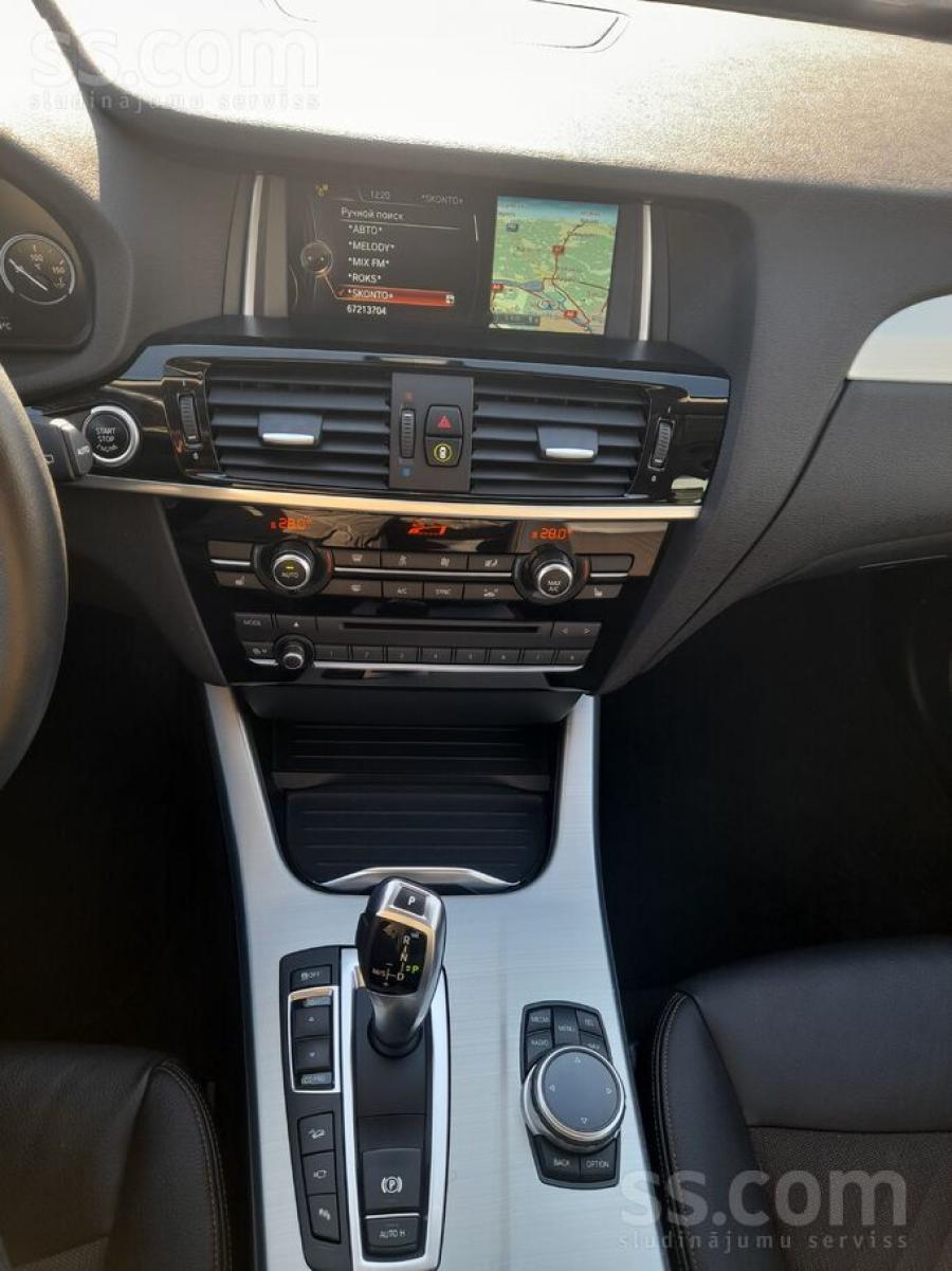 White BMW X3 2014 in Riga, with an engine capacity of 3.00 L and mileage of 240 thousand km for 14990 €, photo 11 on AUTOMOTO.COM.LV