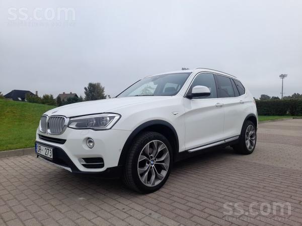 White BMW X3 2014 in Riga, with an engine capacity of 3.00 L and mileage of 240 thousand km for 14990 €, photo 3 on AUTOMOTO.COM.LV
