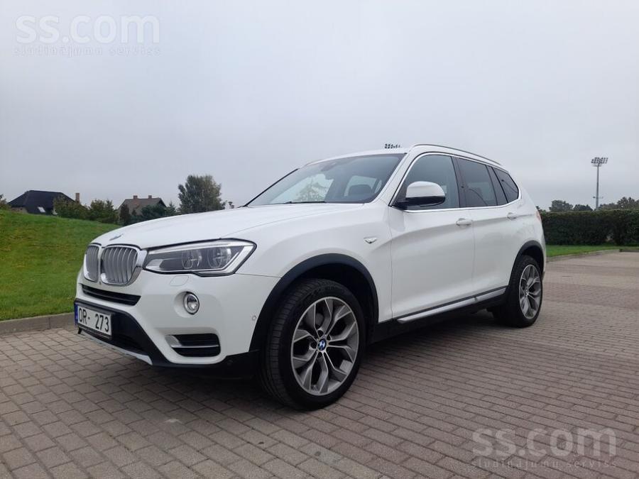 White BMW X3 2014 in Riga, with an engine capacity of 3.00 L and mileage of 240 thousand km for 14990 €, photo 3 on AUTOMOTO.COM.LV