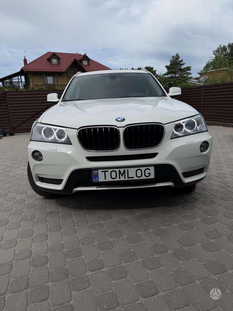 White BMW X3 2014 in Vievis, with an engine capacity of 2.00 L and mileage of 148 thousand km for 13200 €, photo 1 on AUTOMOTO.COM.LV