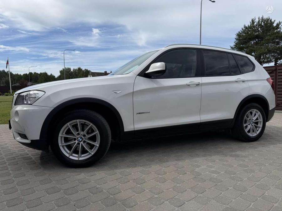 White BMW X3 2014 in Vievis, with an engine capacity of 2.00 L and mileage of 148 thousand km for 13200 €, photo 4 on AUTOMOTO.COM.LV