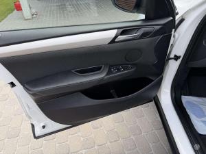 White BMW X3 2014 in Vievis, with an engine capacity of 2.00 L and mileage of 148 thousand km for 13200 €, photo 10 on AUTOMOTO.COM.LV
