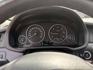 White BMW X3 2014 in Vievis, with an engine capacity of 2.00 L and mileage of 148 thousand km for 13200 €, photo 12 on AUTOMOTO.COM.LV