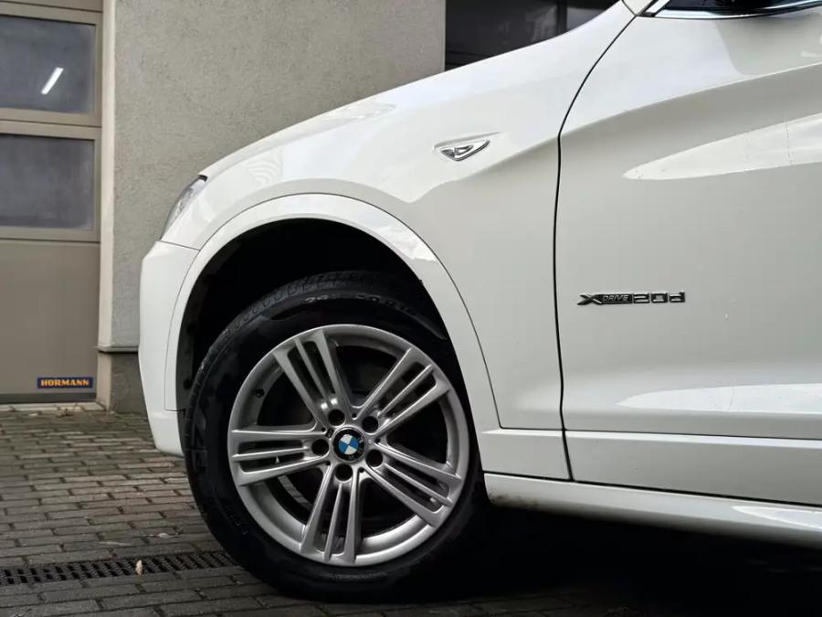 White BMW X3 2014 in Riga, with an engine capacity of 2.00 L and mileage of 260 thousand km for 14300 €, photo 7 on AUTOMOTO.COM.LV