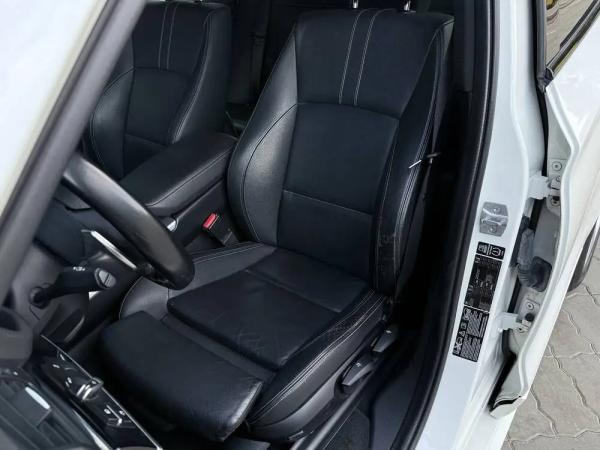 White BMW X3 2014 in Riga, with an engine capacity of 2.00 L and mileage of 201 thousand km for 16450 €, photo 10 on AUTOMOTO.COM.LV