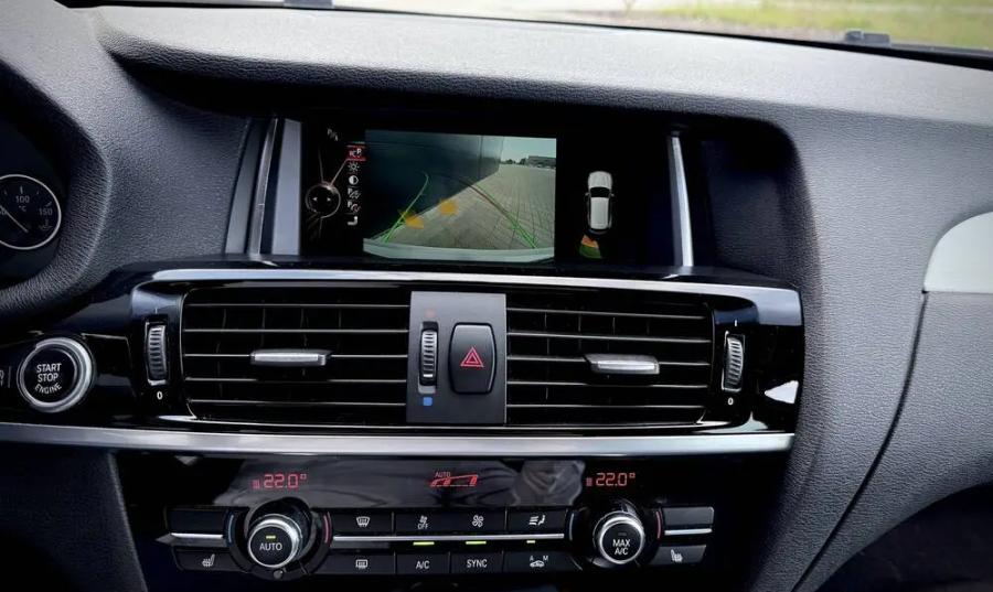 Balts BMW X3 2014 Rīga, ar dzinēja tilpumu 2.00 L un nobraukumu 201 tūkst. km par 16450 €, foto 16 vietnē AUTOMOTO.COM.LV