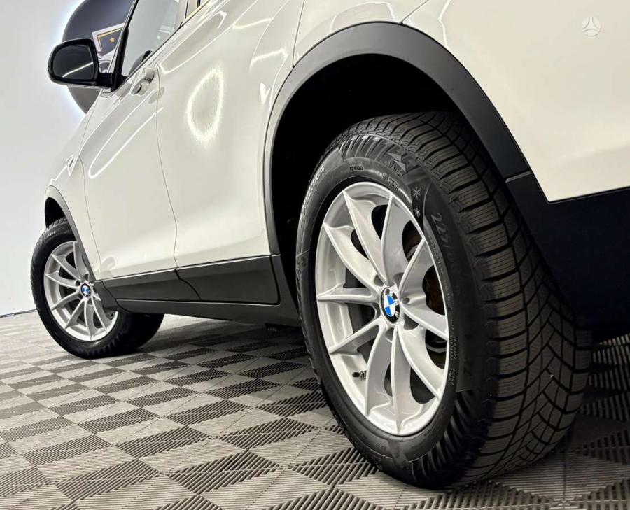 White BMW X3 2014 in Marijampole, with an engine capacity of 2.00 L and mileage of 218 thousand km for 12650 €, photo 23 on AUTOMOTO.COM.LV