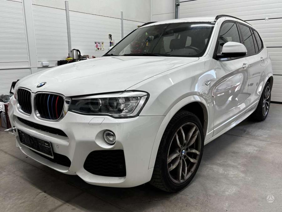 White BMW X3 2014 in Utena, with an engine capacity of 2.00 L and mileage of 290 thousand km for 9600 €, photo 3 on AUTOMOTO.COM.LV