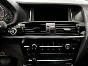White BMW X3 2014 in Utena, with an engine capacity of 2.00 L and mileage of 290 thousand km for 9600 €, photo 10 on AUTOMOTO.COM.LV