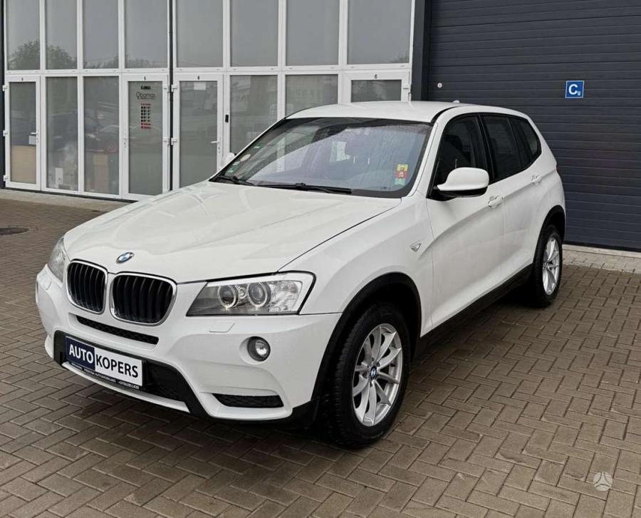 Balts BMW X3 2014 Kauņa, ar dzinēja tilpumu 2.00 L un nobraukumu 300 tūkst. km par 8999 €, foto 4 vietnē AUTOMOTO.COM.LV