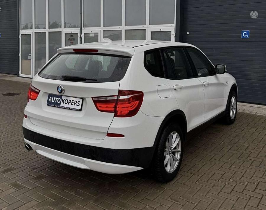 Balts BMW X3 2014 Kauņa, ar dzinēja tilpumu 2.00 L un nobraukumu 300 tūkst. km par 8999 €, foto 7 vietnē AUTOMOTO.COM.LV