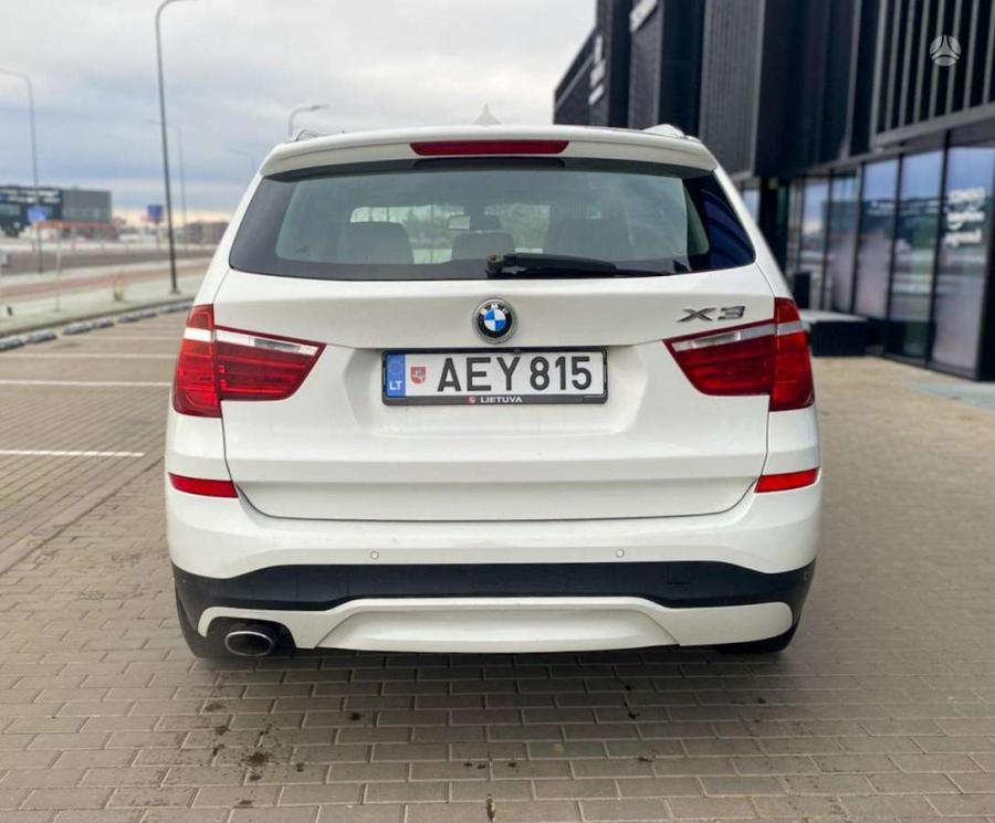 White BMW X3 2015 in Vilnius, with an engine capacity of 2.00 L and mileage of 292 thousand km for 12800 €, photo 7 on AUTOMOTO.COM.LV