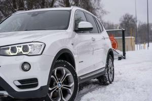 White BMW X3 2015 in Vilnius, with an engine capacity of 2.00 L and mileage of 199 thousand km for 14900 €, photo 2 on AUTOMOTO.COM.LV